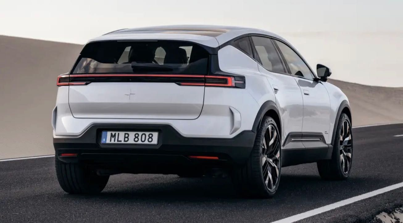 Polestar 3: ecco foto e dati del SUV tutto muscoli